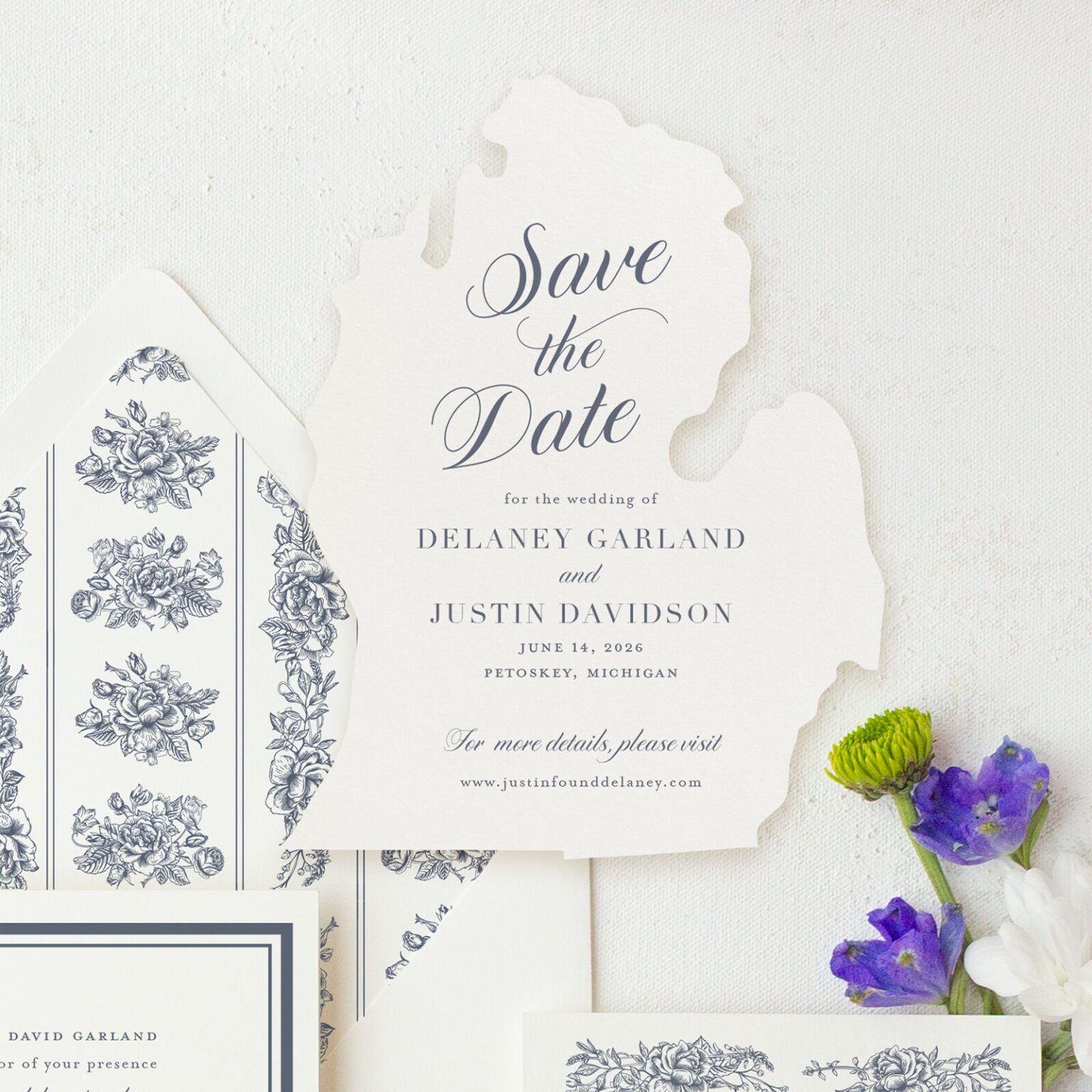 Die Cut Wedding Invitations: Shapes That Elevate Your Suite